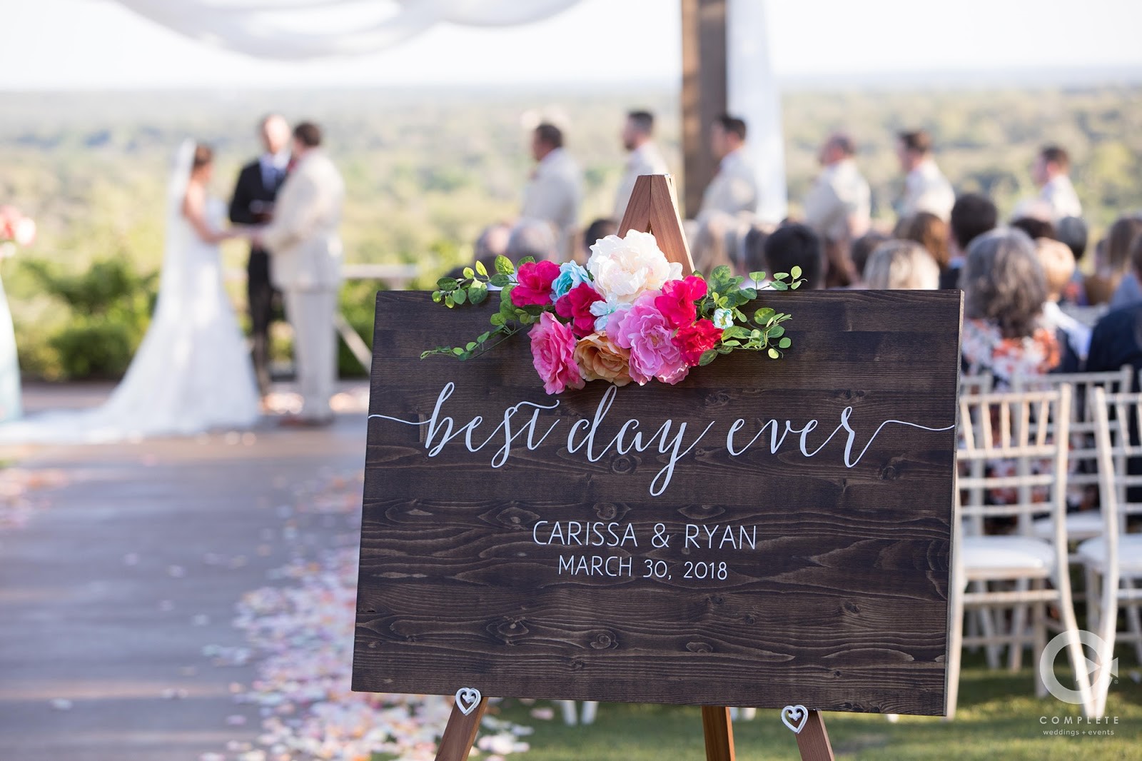 Custom & Creative Wedding Signs | Complete Weddings + Events
