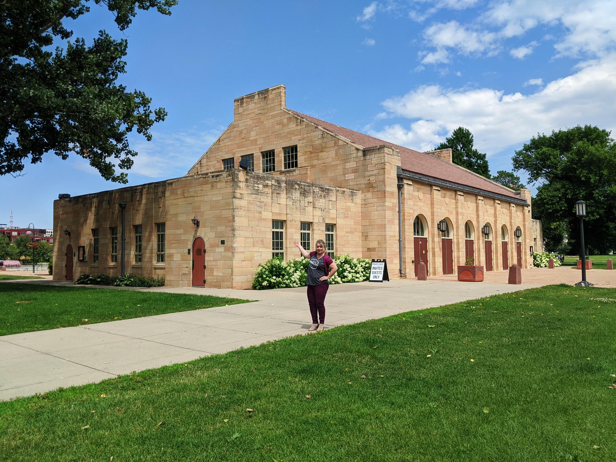 Harriet Island Pavilion Venue | Complete Weddings in Minneapolis