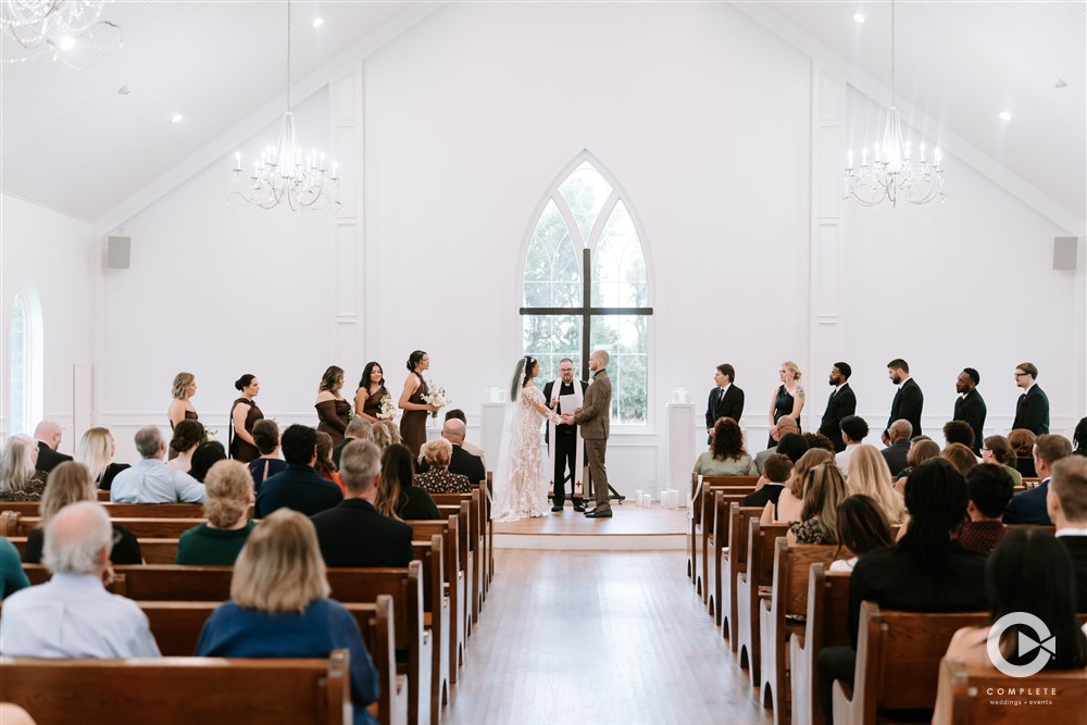 6 Wedding Venues with Outdoor Ceremony Spaces in OKC | Complete ...