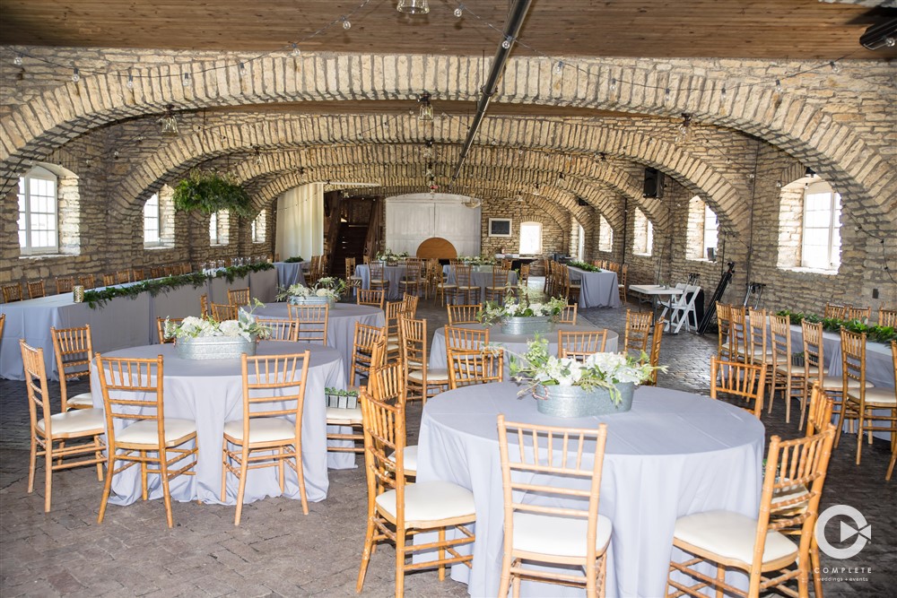 Wedding Photo Tour: Mayowood Barn | Complete Weddings + Events