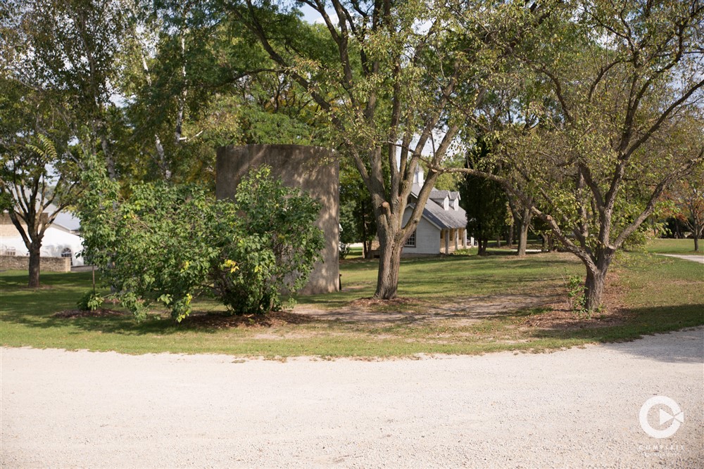Wedding Photo Tour: Mayowood Barn | Complete Weddings + Events